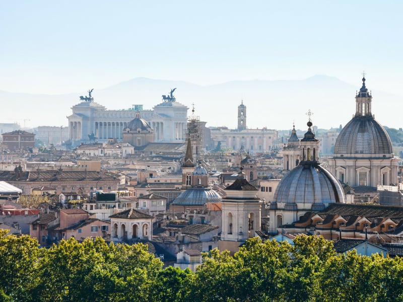 101 Essential Italy travel tips - culture, food, wine, money and more